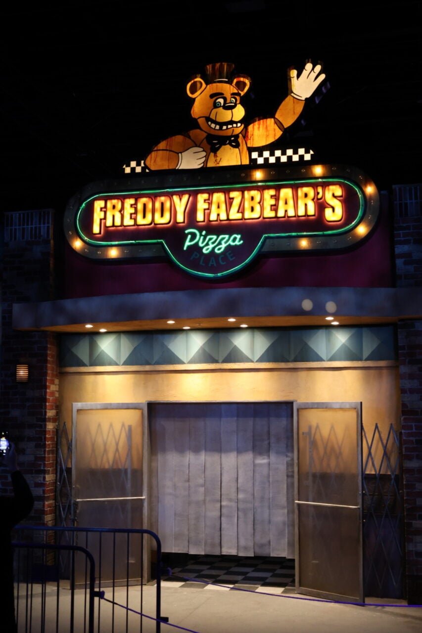 Meet Freddy Fazbear and Friends at Halloween Horror Nights' 'Five ...