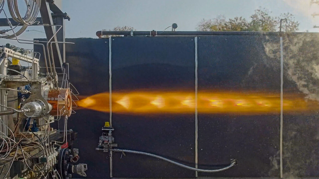 Gizmodo Science Fair: A Rocket Engine That Turns Controlled Explosions ...