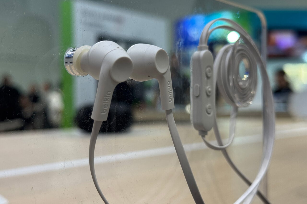 Wired Earbuds Are So Back