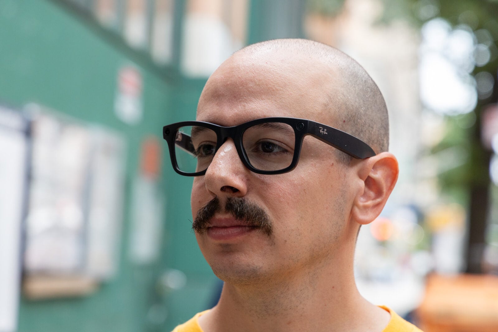 These Smart Glasses Are Already Kicking Meta Ray-Bans' Ass