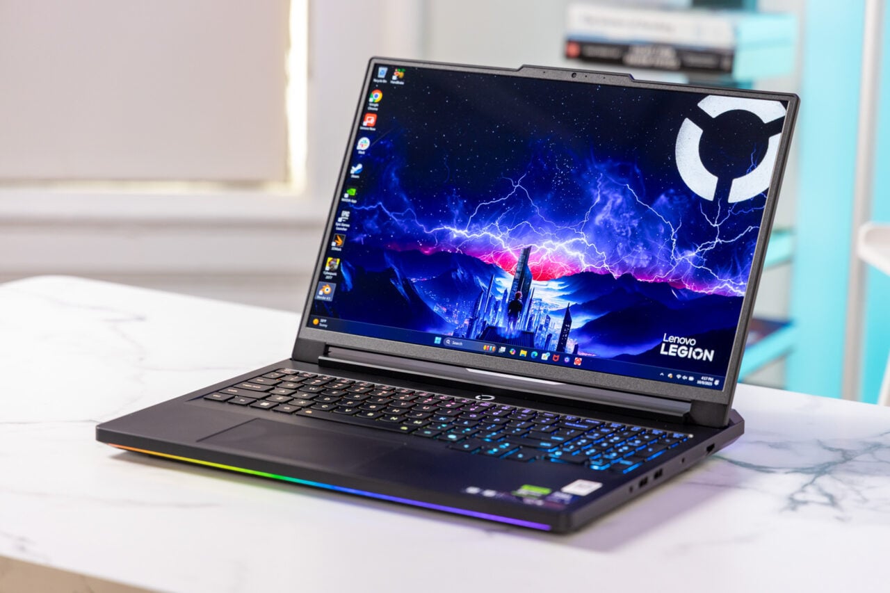 Lenovo Legion Pro 7i (2025) Review: Thick and Hefty Never Looked So Good