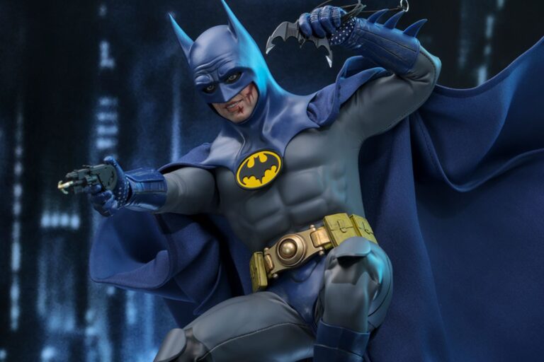I Am Absolutely Obsessed With Absolute Batman's Bat-Logo-Axe