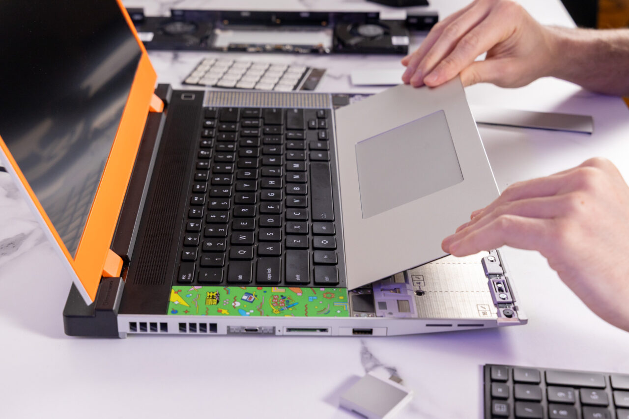 Framework Laptop 16 (2025) Review: Finally, Mobile Gaming With Desktop ...
