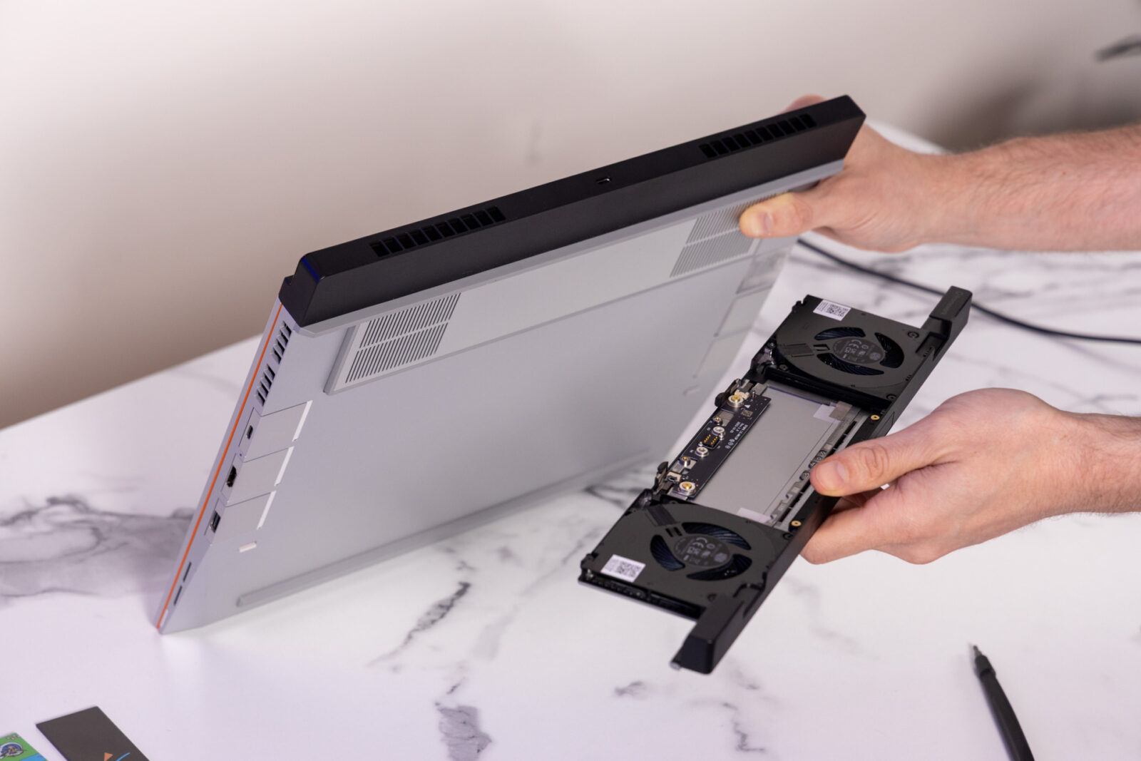 Framework Laptop 16 (2025) Review: Finally, Mobile Gaming With Desktop ...