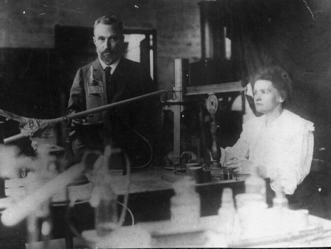 8 Times Scientists and Inventors Tragically Died for Their Experiments