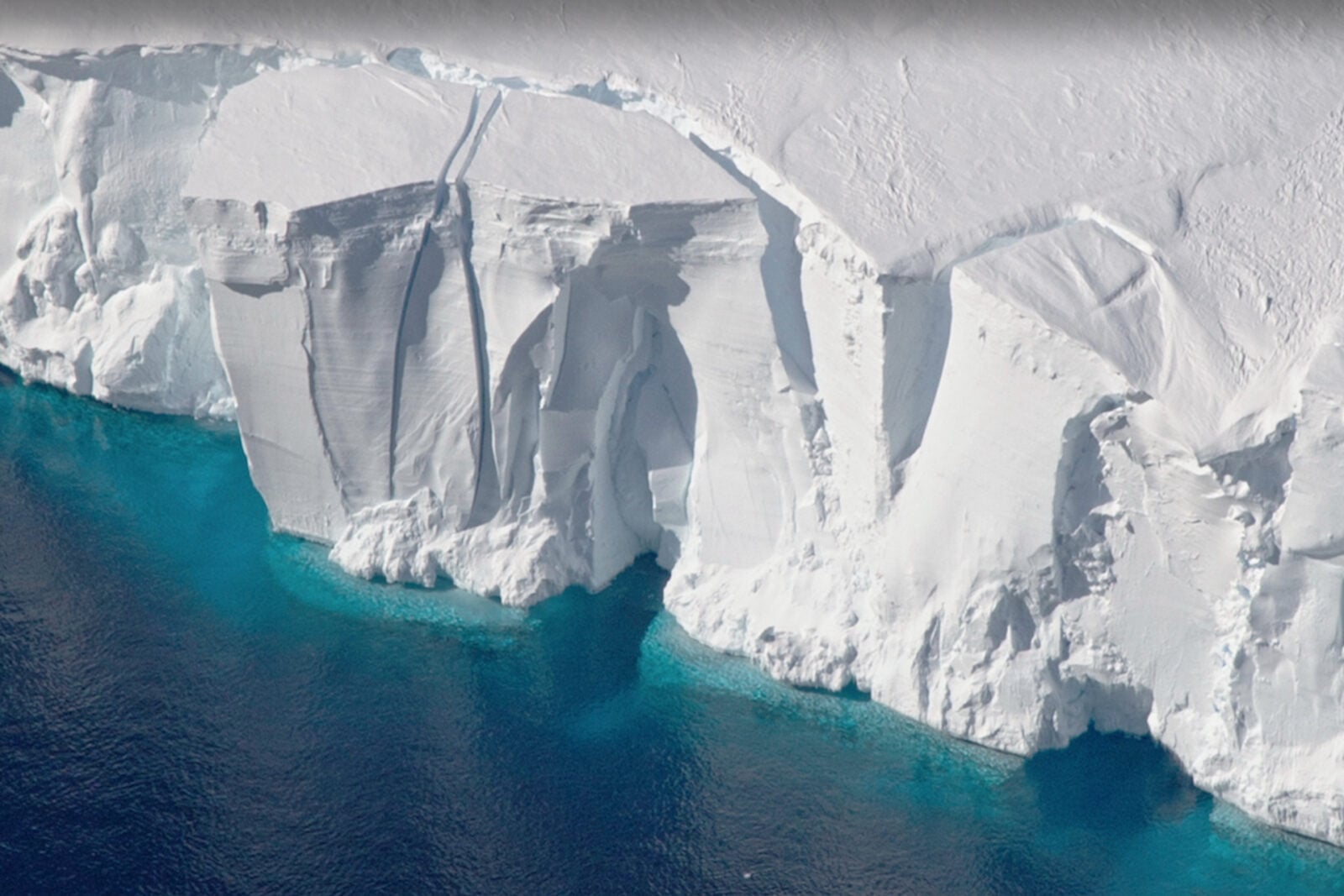 Hundreds of Earthquakes Are Rocking One of Earth's Most Dangerous Glaciers