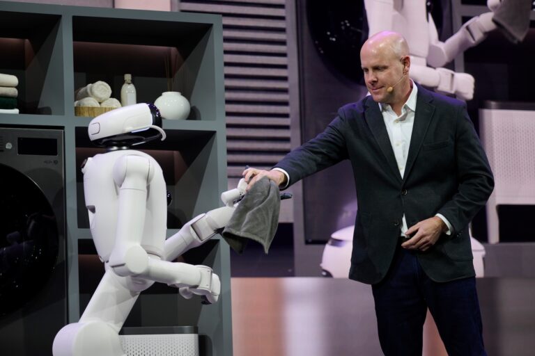 Some Robots at CES Are Actually Impressive... In a Very Slow Kind of Way