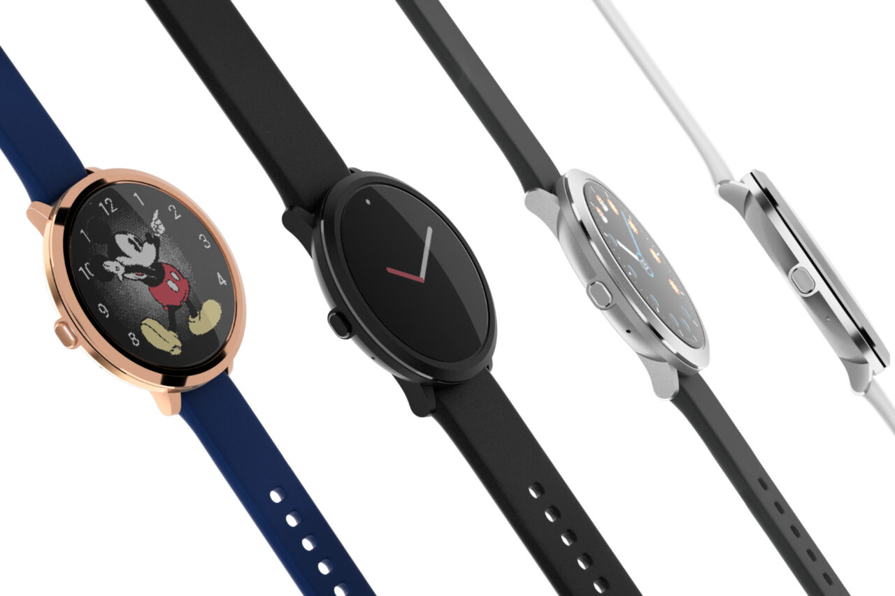 Pebble Revives and Revamps Its Short-Lived Circular Smartwatch