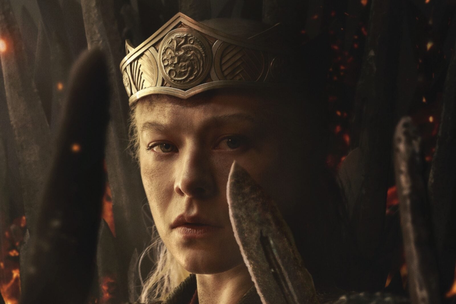 Even George R.R. Martin Was Surprised by That Poop Scene in 'A Knight ...