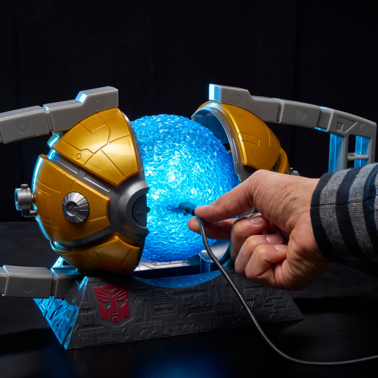 Hasbro Celebrates 'Transformers: The Movie' by Apologizing for It