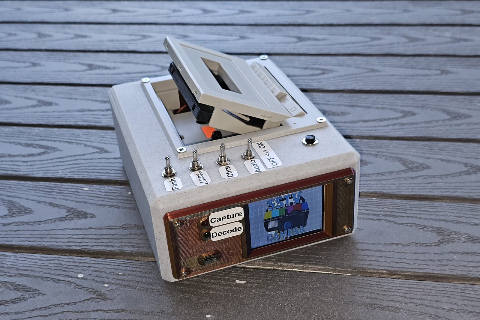 DIY Camera That Records on Cassette Tapes Takes Lo-Fi Tech Trends to a ...