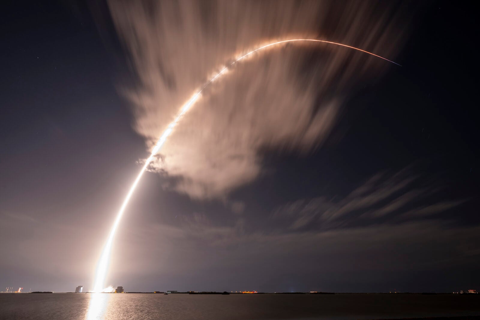 A Year After Starship’s Debris Rained Over the Caribbean, SpaceX ...
