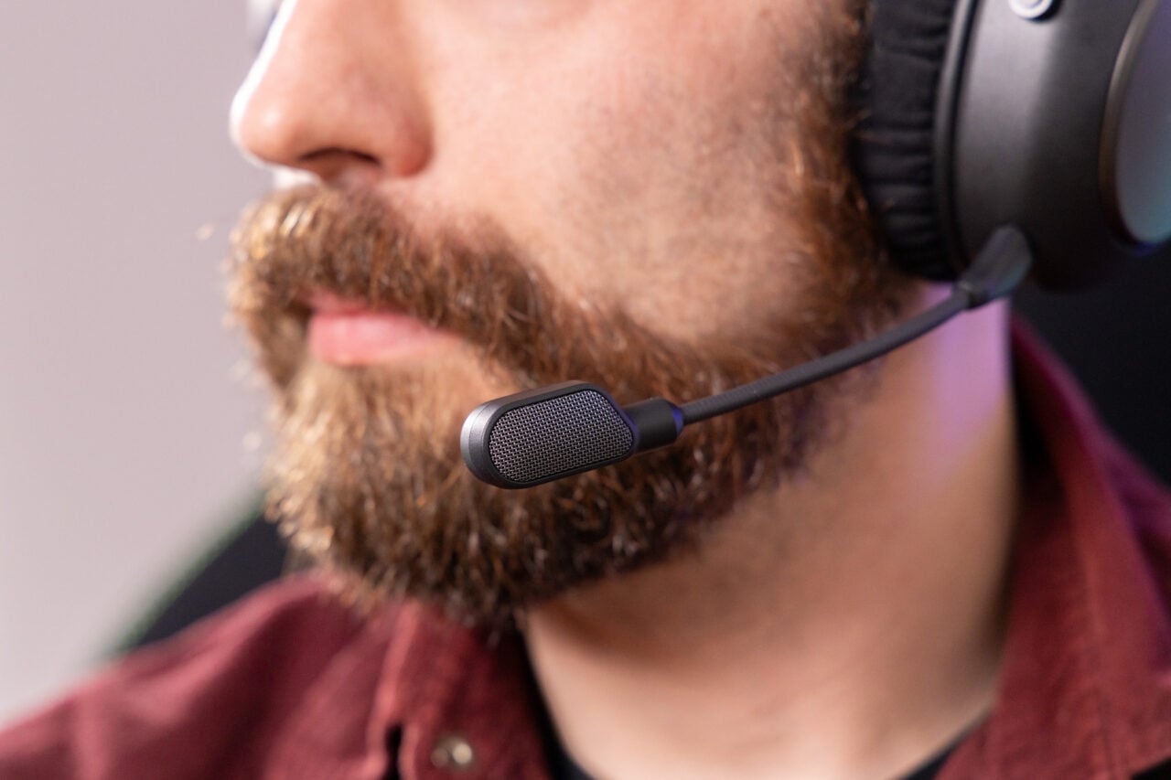 HyperX Cloud Alpha 2 Review: An Enormous Battery Life Wasted on a ...