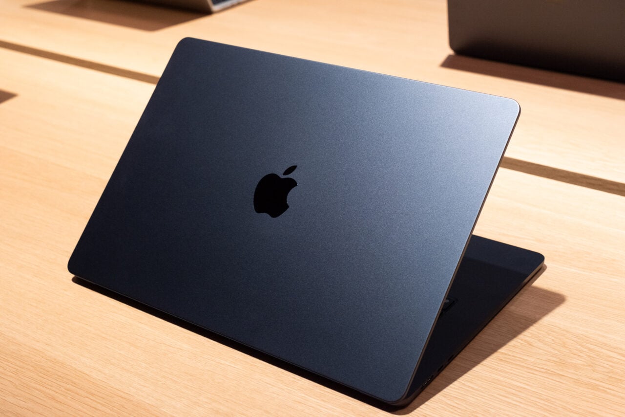 M5 MacBook Air Hands-On: All of the Changes Are Under the Hood