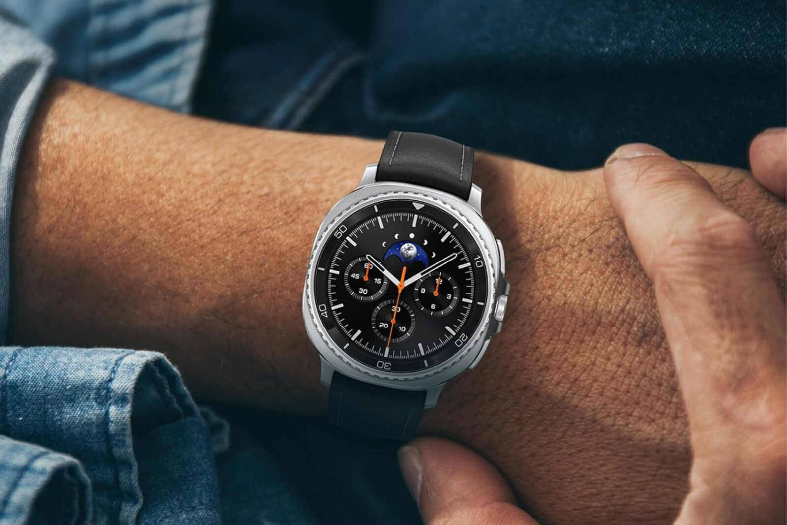Samsung Galaxy Watch 8 Classic Comes Down $130 Amid a 2025 Smartwatch ...
