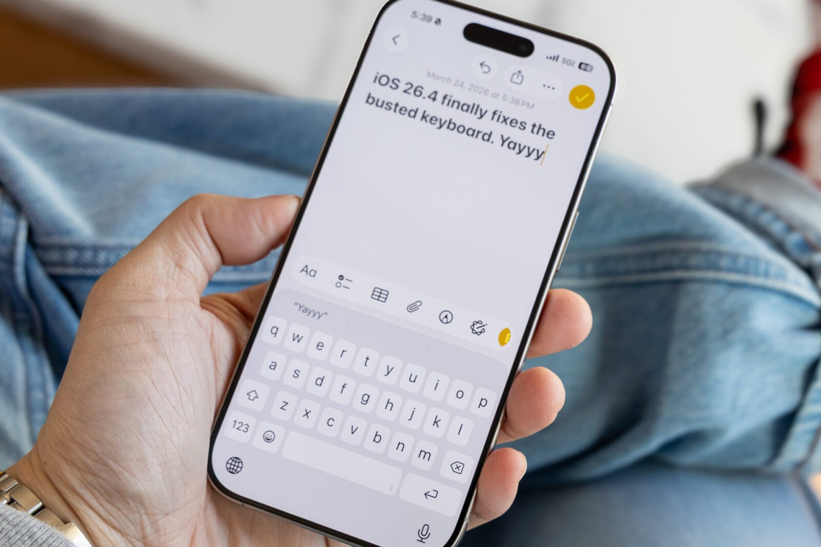 iOS 26.4 Fixes iPhone's Inaccurate Keyboard When You Type Too Fast
