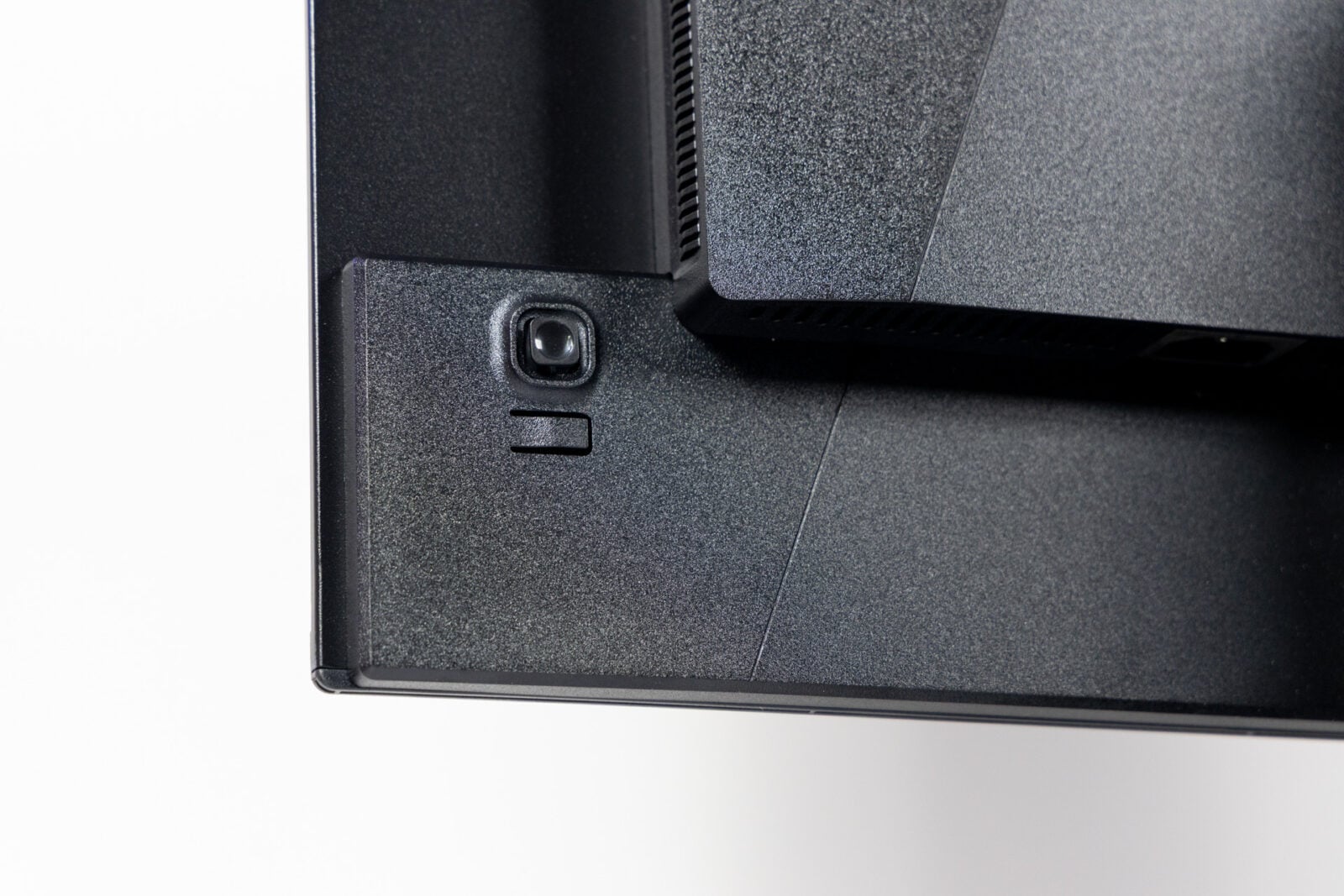 Alienware's $350 QD-OLED Gaming Monitor Nixes Everything for a Pretty ...