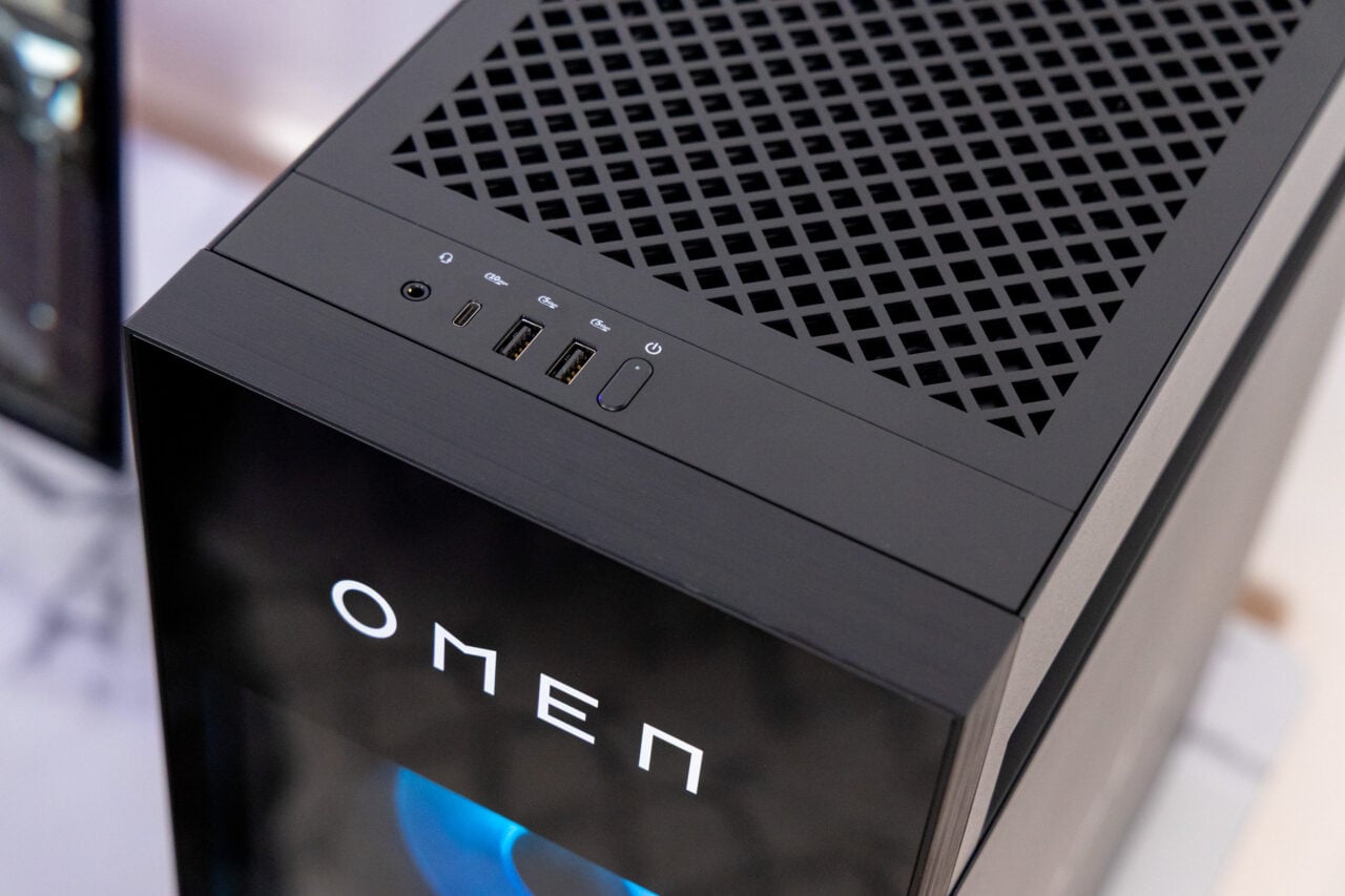 HP Omen Max 45L Review: 4K60 Gaming Has Never Been So Easy