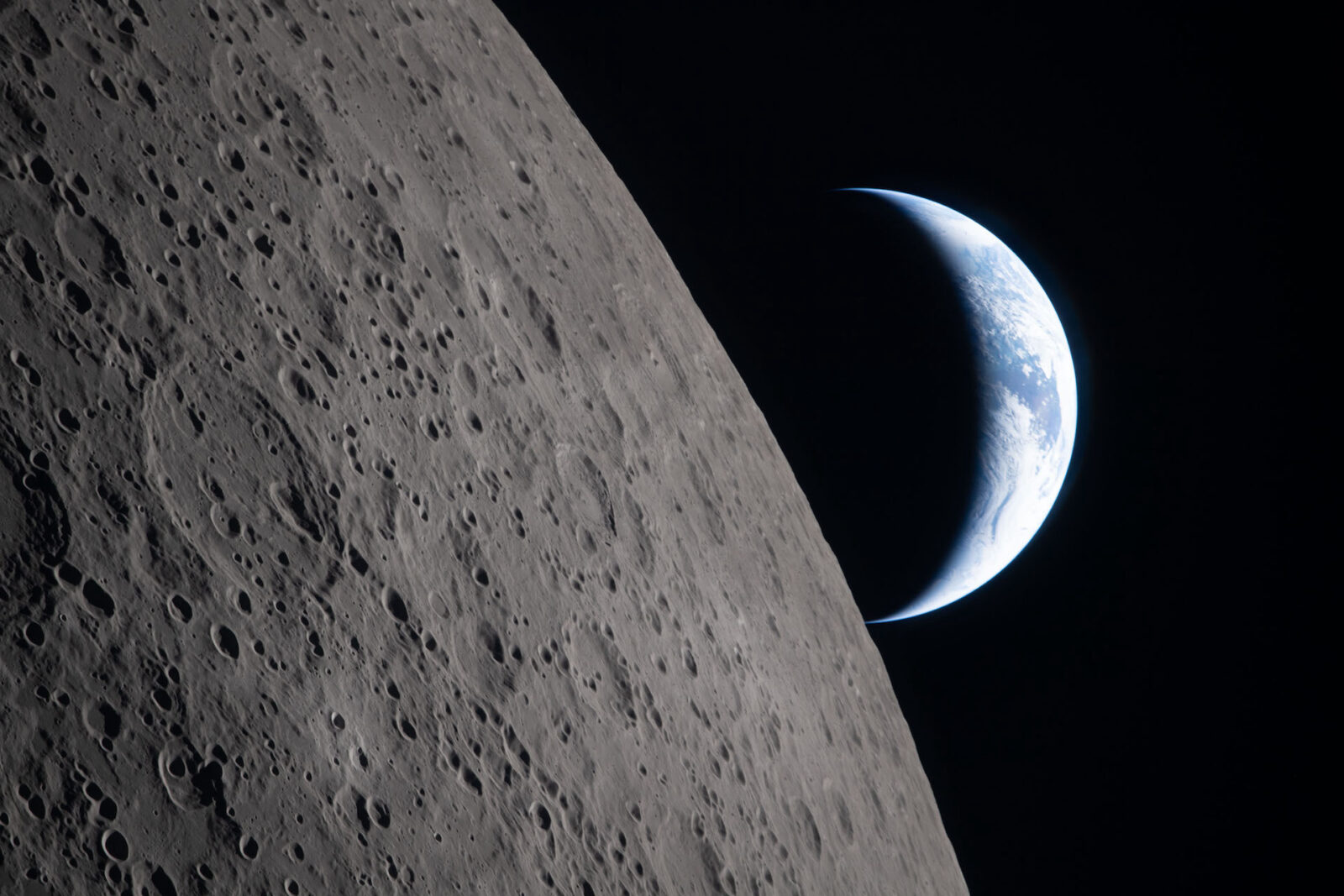 Lunar Lander Captures First High-Definition Video of a Sunset on the Moon