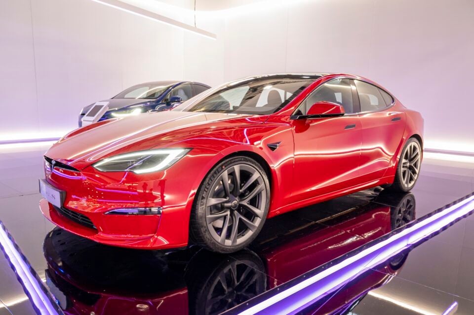 Last Tesla Model S and X Roll Off Production Line