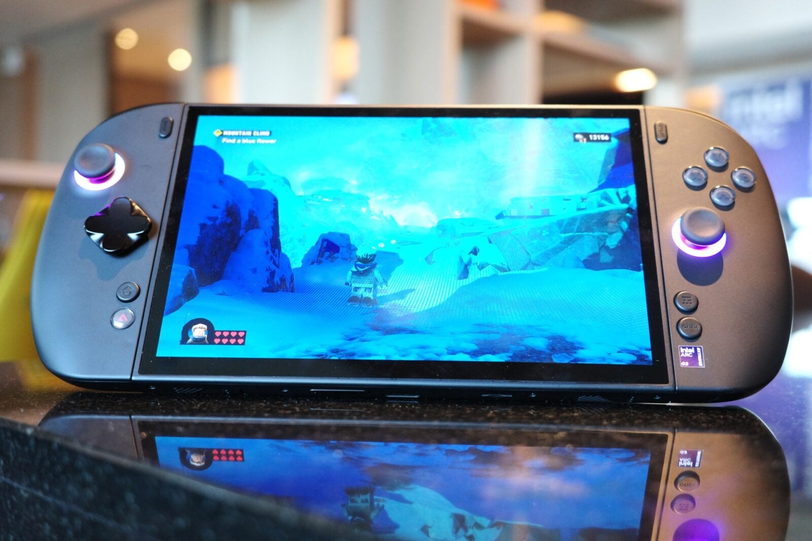 MSI’s New Claw 8 Ex Could Be the Pinnacle of Gaming Handhelds