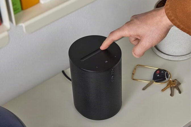 Sonos Era 100 SL Speaker Hits a Record Low Just Months After Launch ...